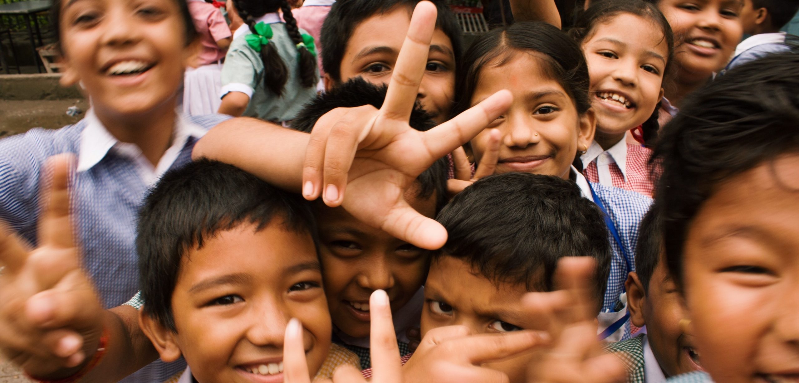 Come aiutare i bambini poveri - Rete del Dono Magazine